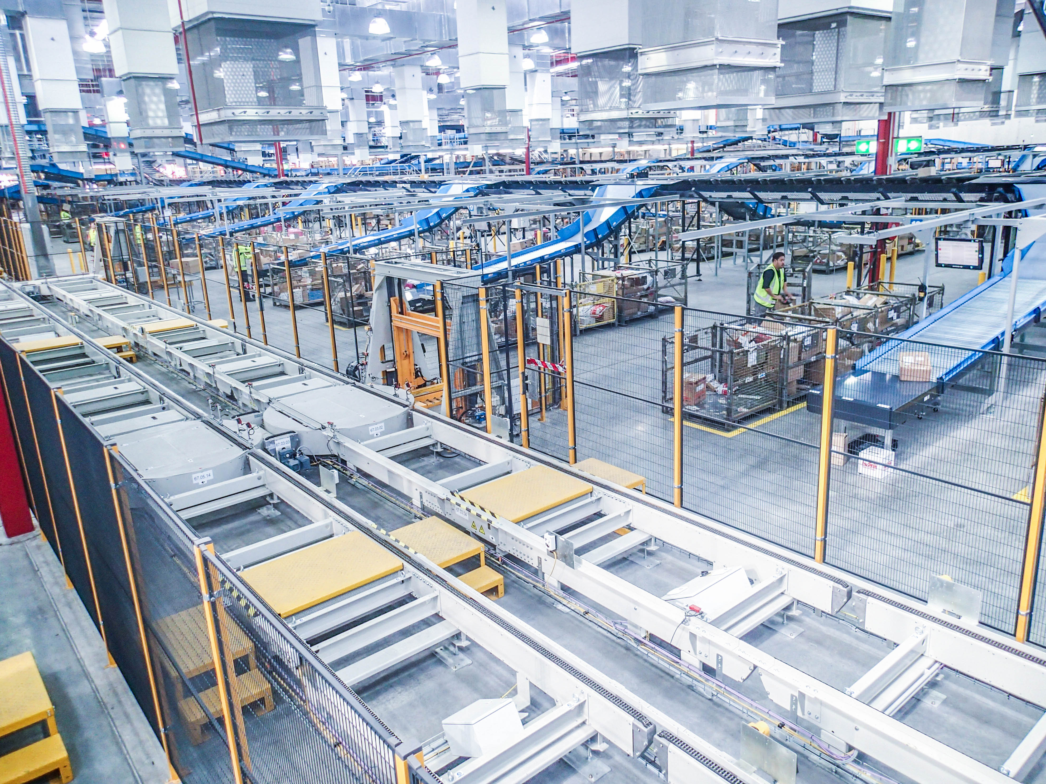 Australia Post | Parcel handling and sortation systems